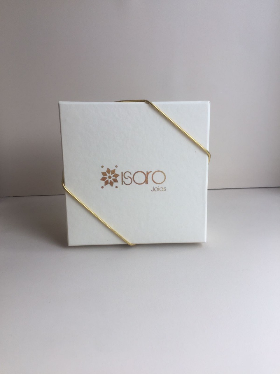 Caixa Isaro - Pequeno - Isaro